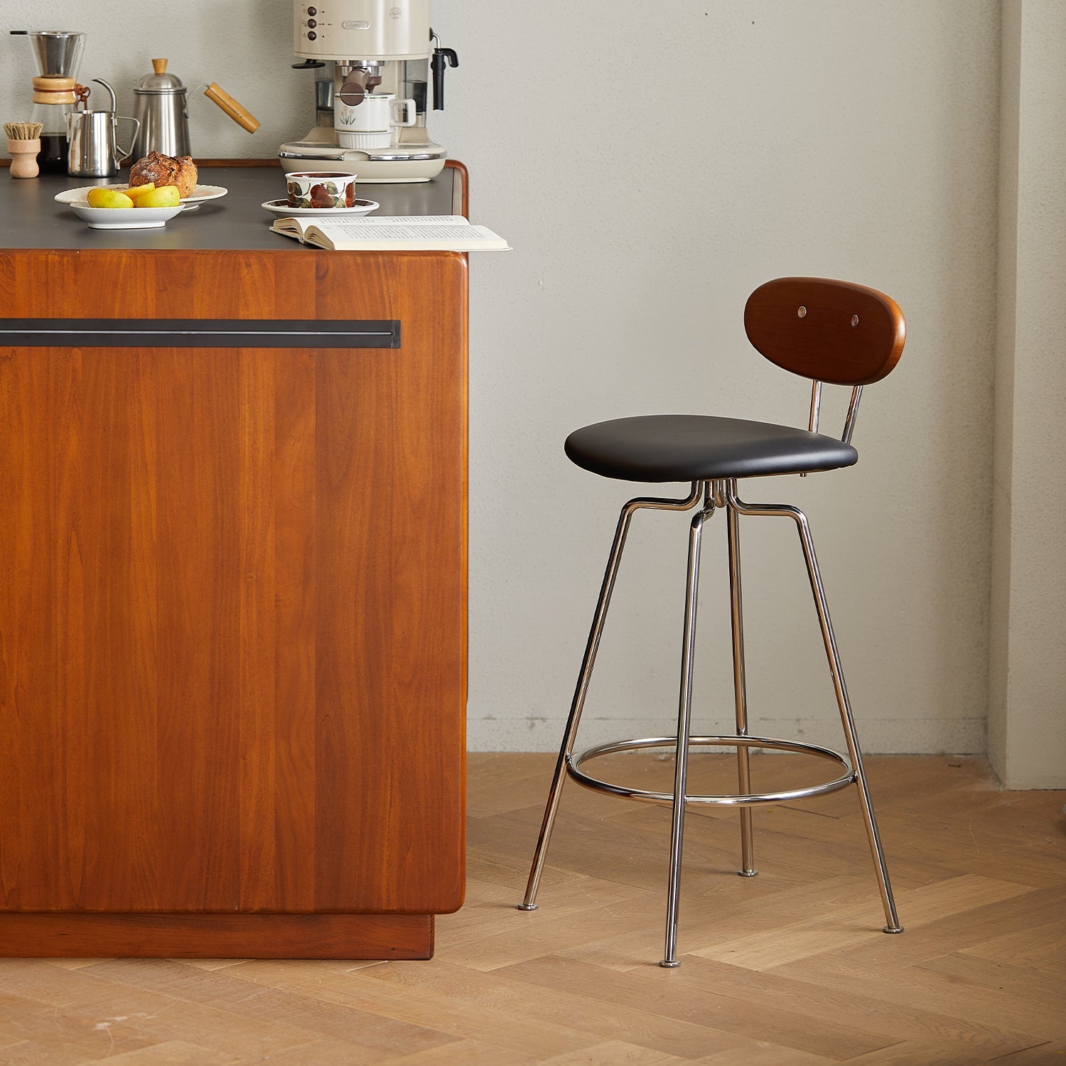 Vintage Bar Chairs Singapore | Stylish Classic Functional – LOFT HOME