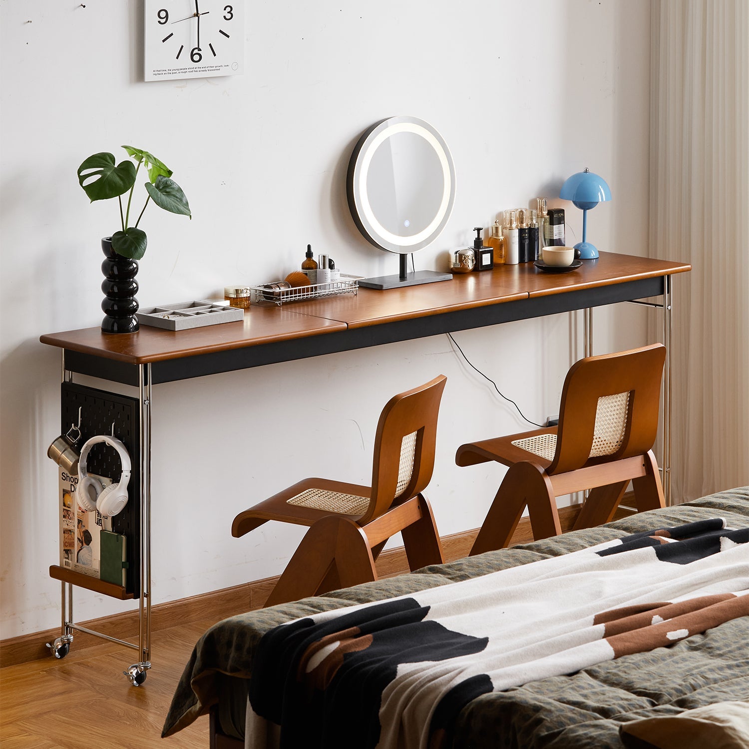 Wheel Mobility Study Tables Singapore | Mobile Functional Stylish ...