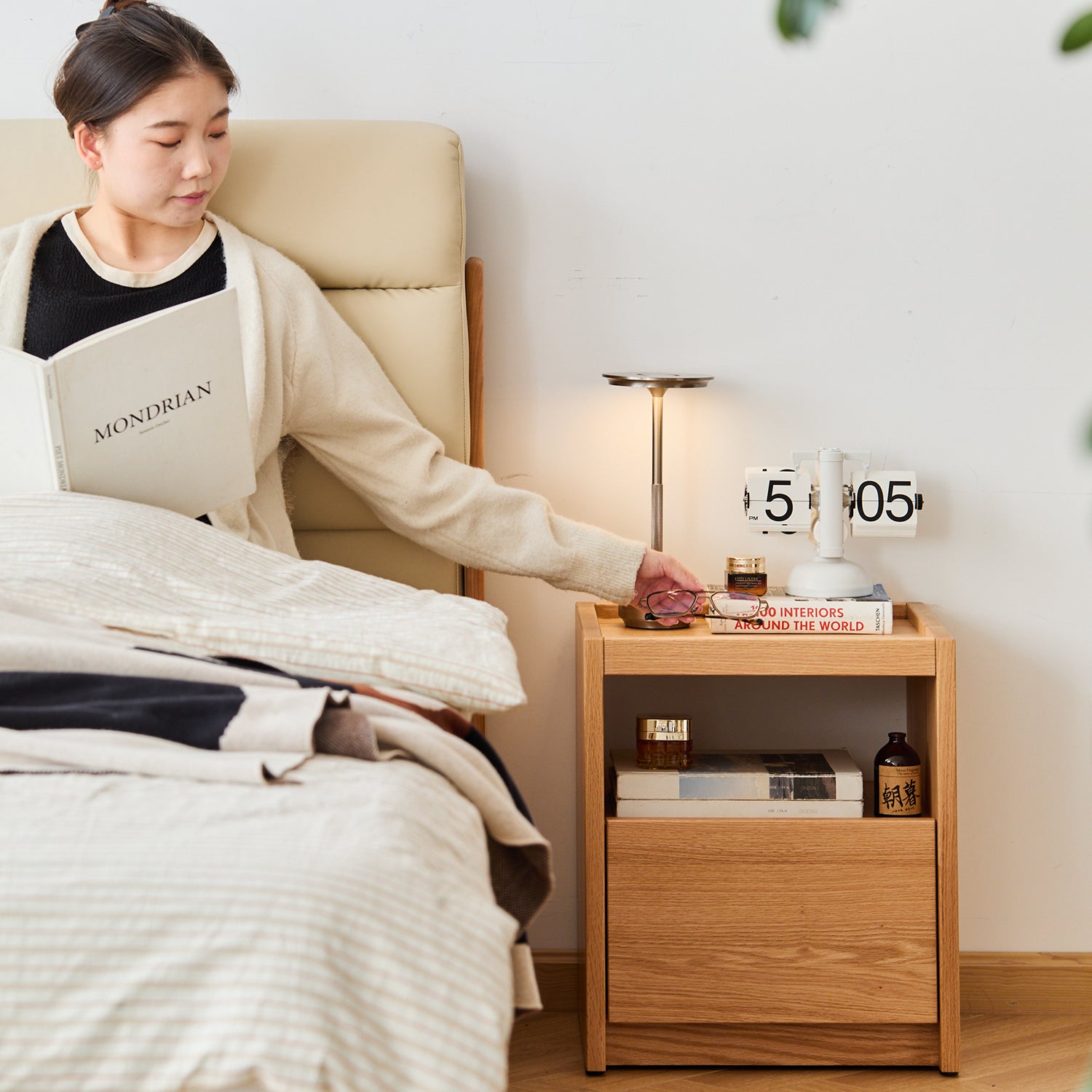 Scandinavian Oak Wood Side Table SUGAR – LOFT HOME