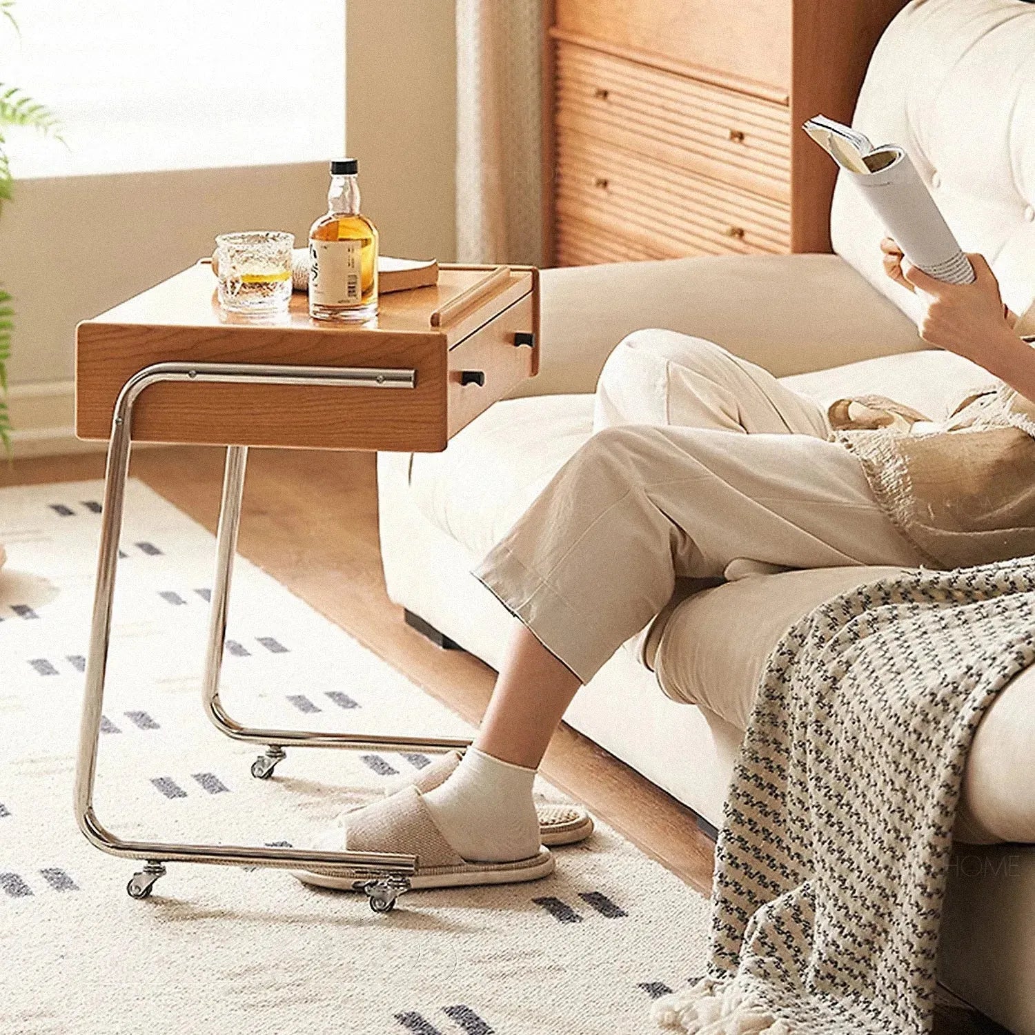 Scandinavian side table store